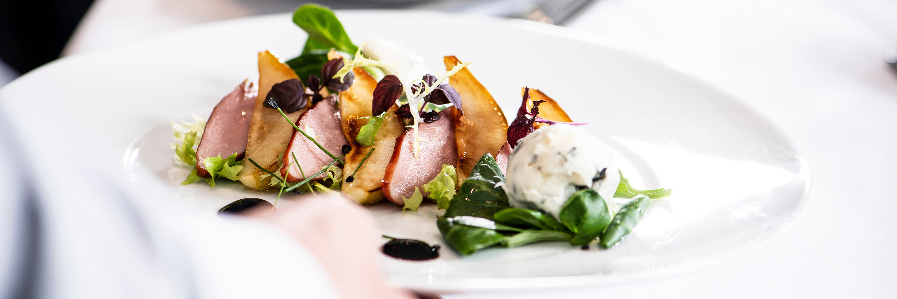 Avalon Dining - Avalon Waterways®